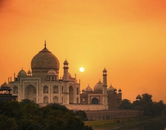 Taj Mahal or Tejo Mahalaya 🕌? The Forgotten Temple Behind the Marble ...